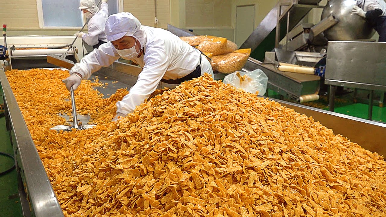 나나콘 Mass production! Amazing Process of Making Popular Corn Snack ...
