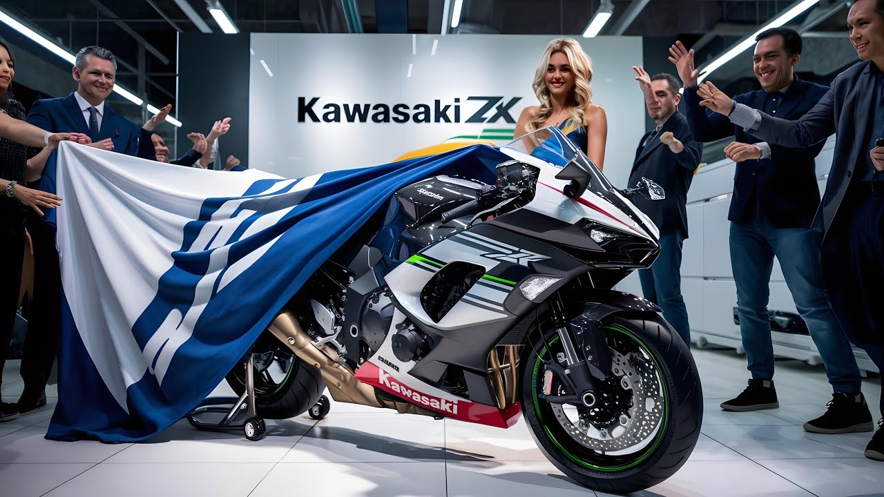 First Look 2025 Kawasaki Ninja ZX-6R | The Finally Launched 🔥!!! - YouTube