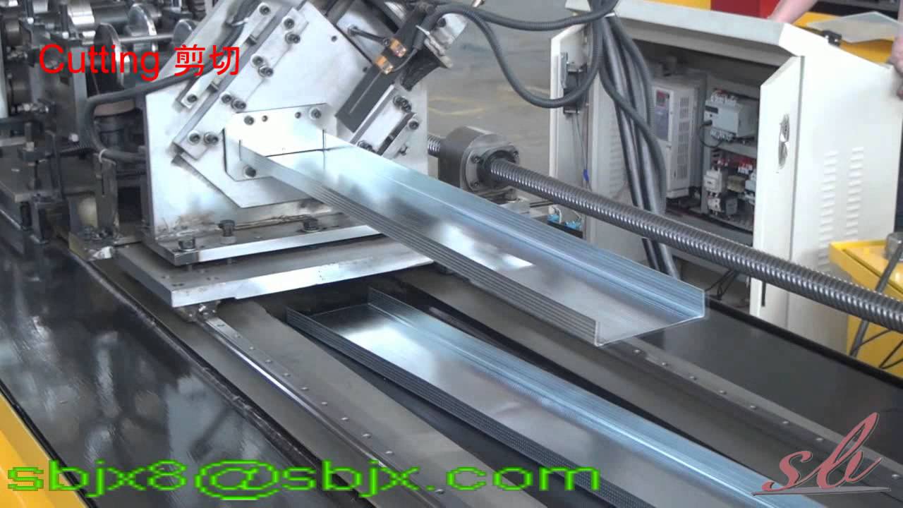 C purlin track cutting roll forming machine - YouTube
