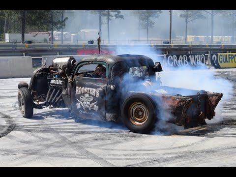 HOT ROD MADNESS MEETS ROOSTER MCGEE - YouTube