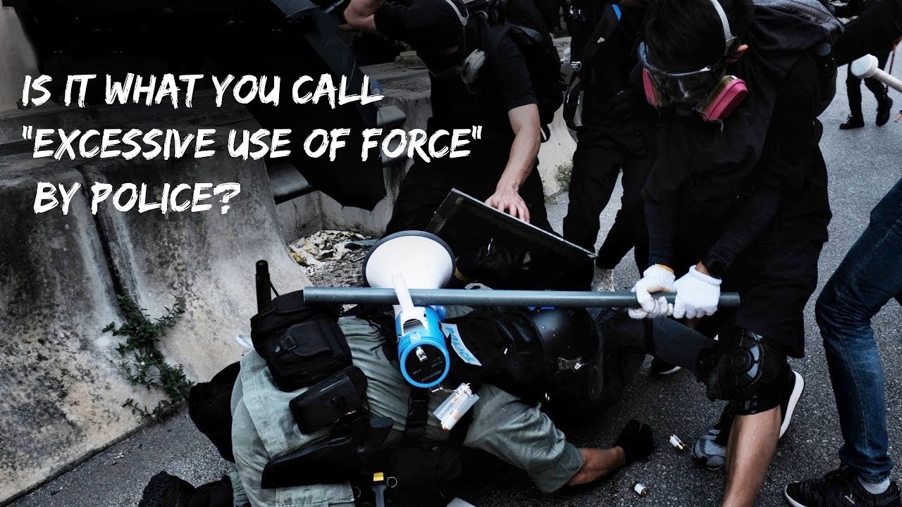 Is it what you call 'excessive use of force' by police? 暴徒向警方扔磚頭，這就是你們說 ...
