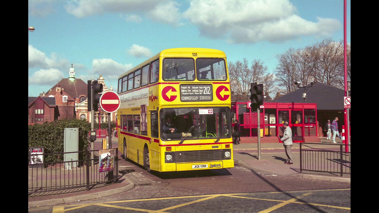 Buses in London in 1996, a photographic journey back in time - YouTube