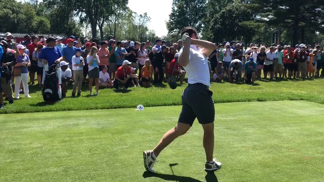 Detroit Red Wings center Dylan Larkin tees off at Detroit Country Club ...