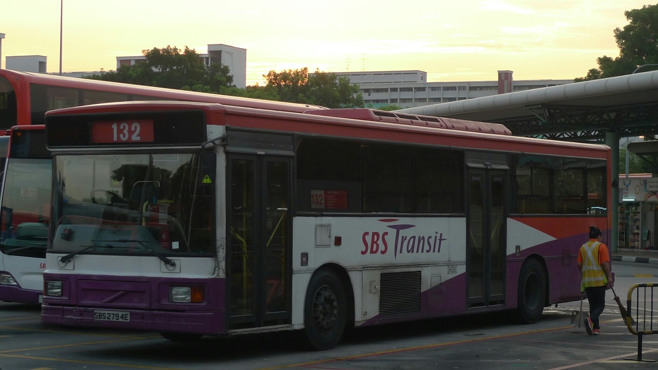 SBS Transit Bus Service 132, SBS2794E - YouTube