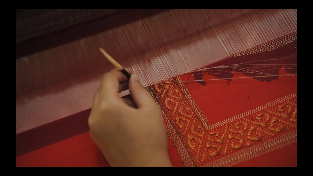 The making of songket textile art piece : Phoenix from the Flames - YouTube