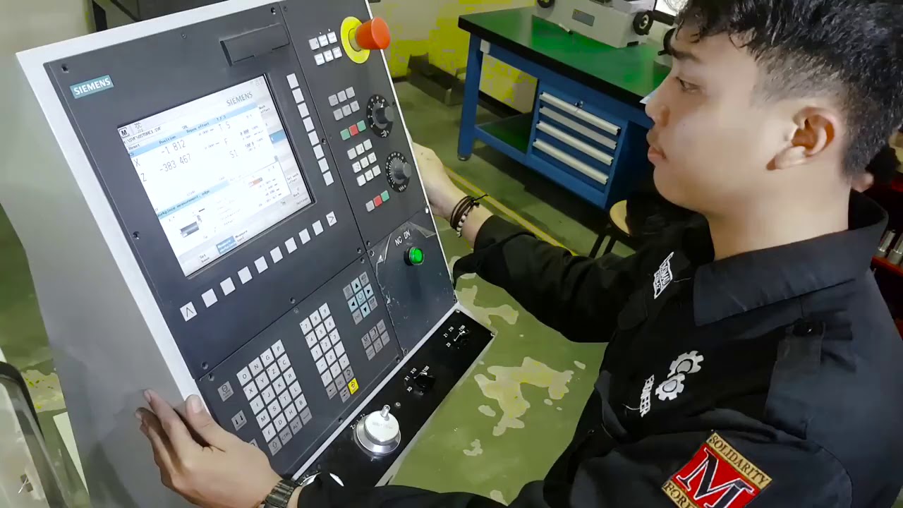 Tutorial Pengoperasian Mesin CNC Turning (Siemens 802D SL) - YouTube