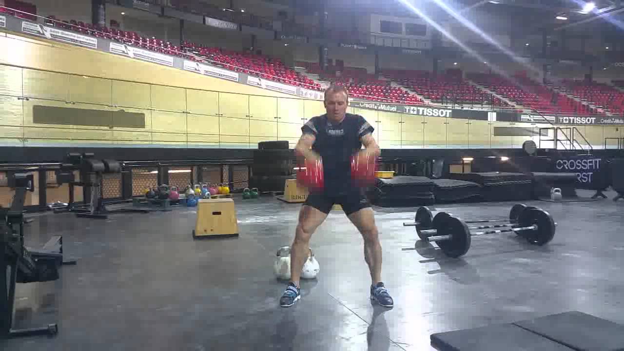Double kettlebell snatch: 32kg × 15; 40kg × 3 - YouTube