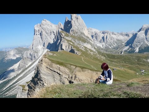 Seceda cable car , Funivia Seceda - YouTube