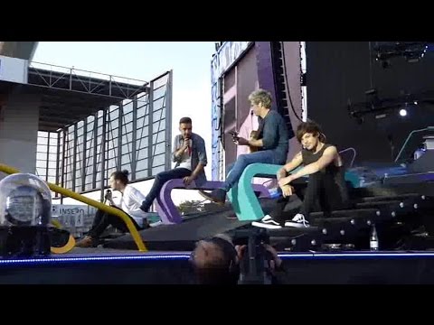 One Direction OTRA tour Moments part.13 [Best/Funny/Cute moments] - YouTube