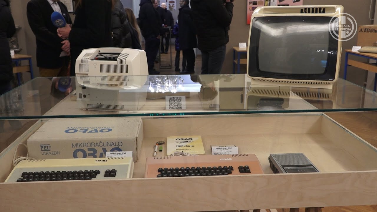 Izložba starih računala u Gradskom muzeju Varaždin - YouTube