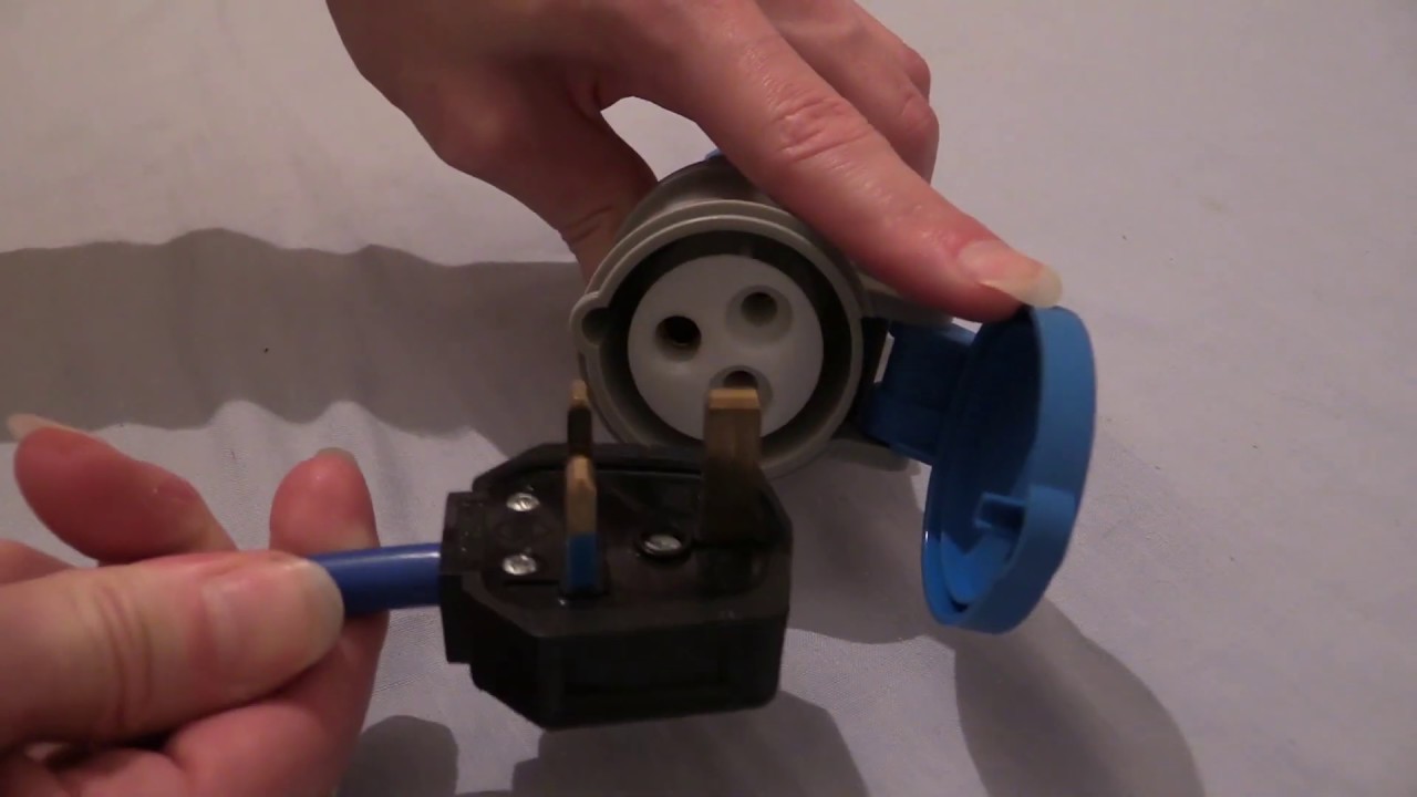 Plugs : Converting from one pin configuration to another using ...