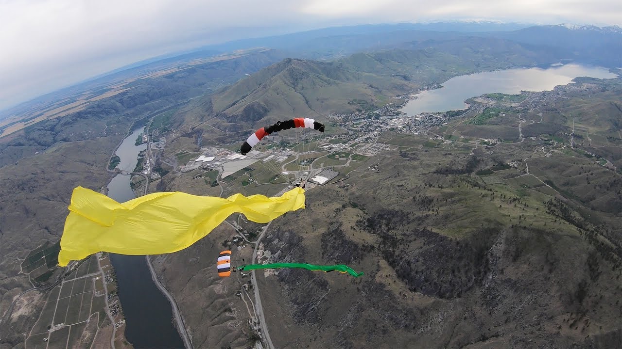 Flying Eels over Lake Chelan - YouTube