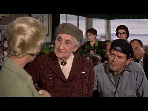 The Birds (1963) - Alfred Hitchcock - YouTube
