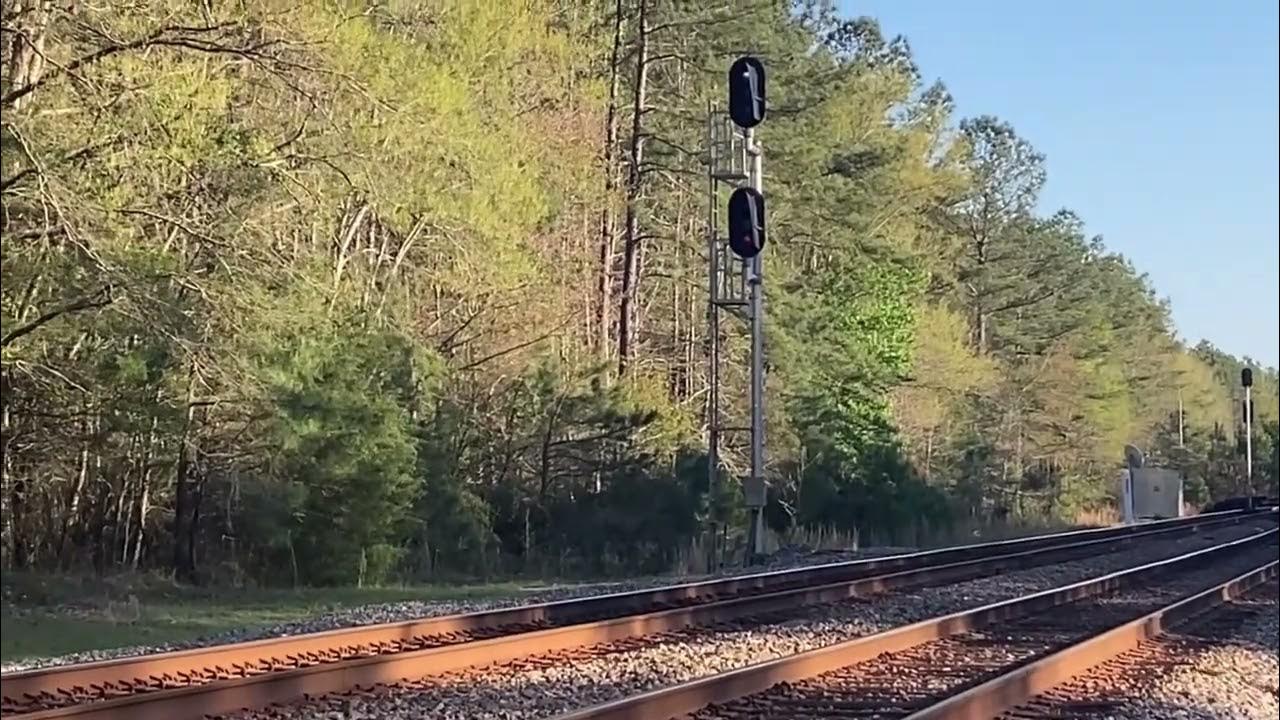 Long Range Train Meet CSX L640 NB Local Train And Amtrak P089 SB with Horn Salute From Both ...