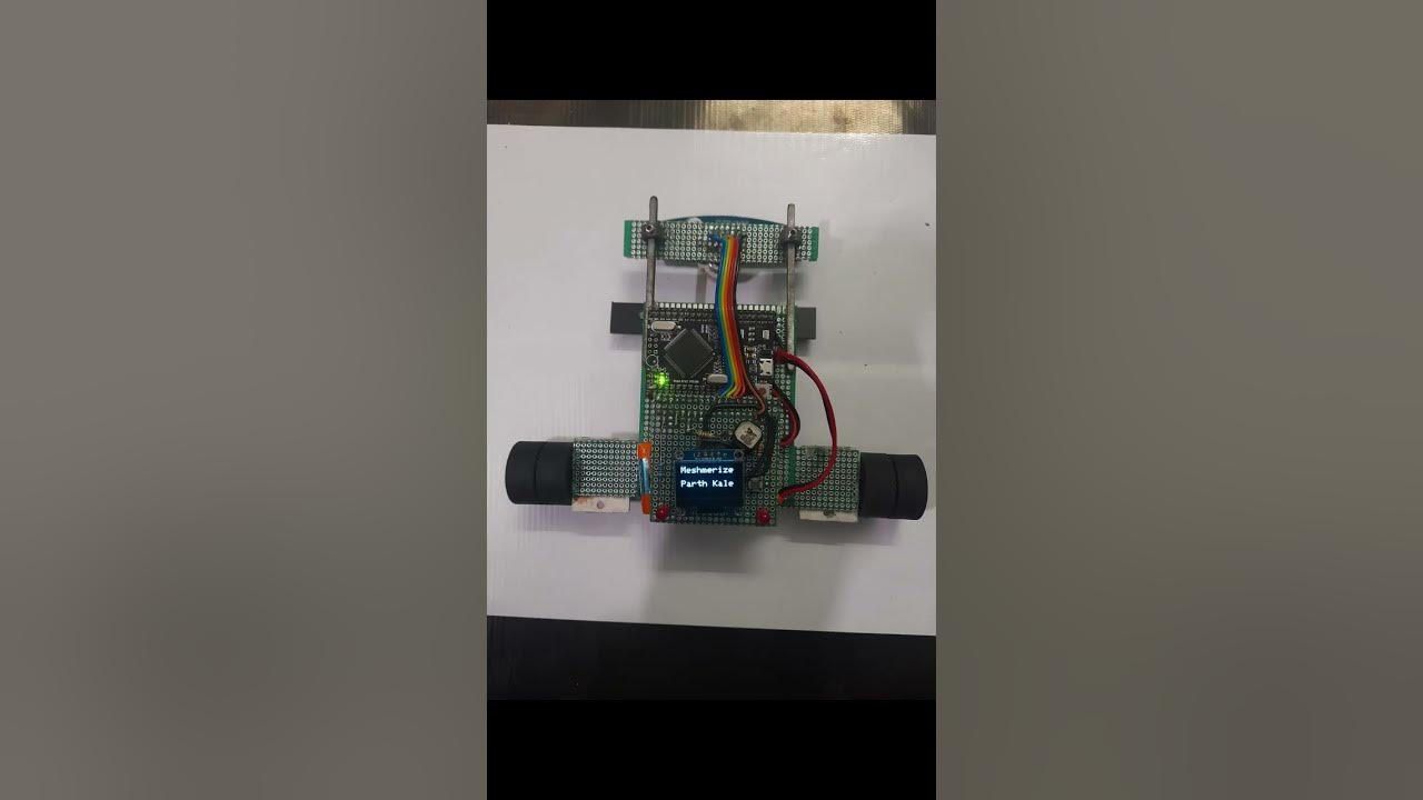 Maze Solver Robot - YouTube