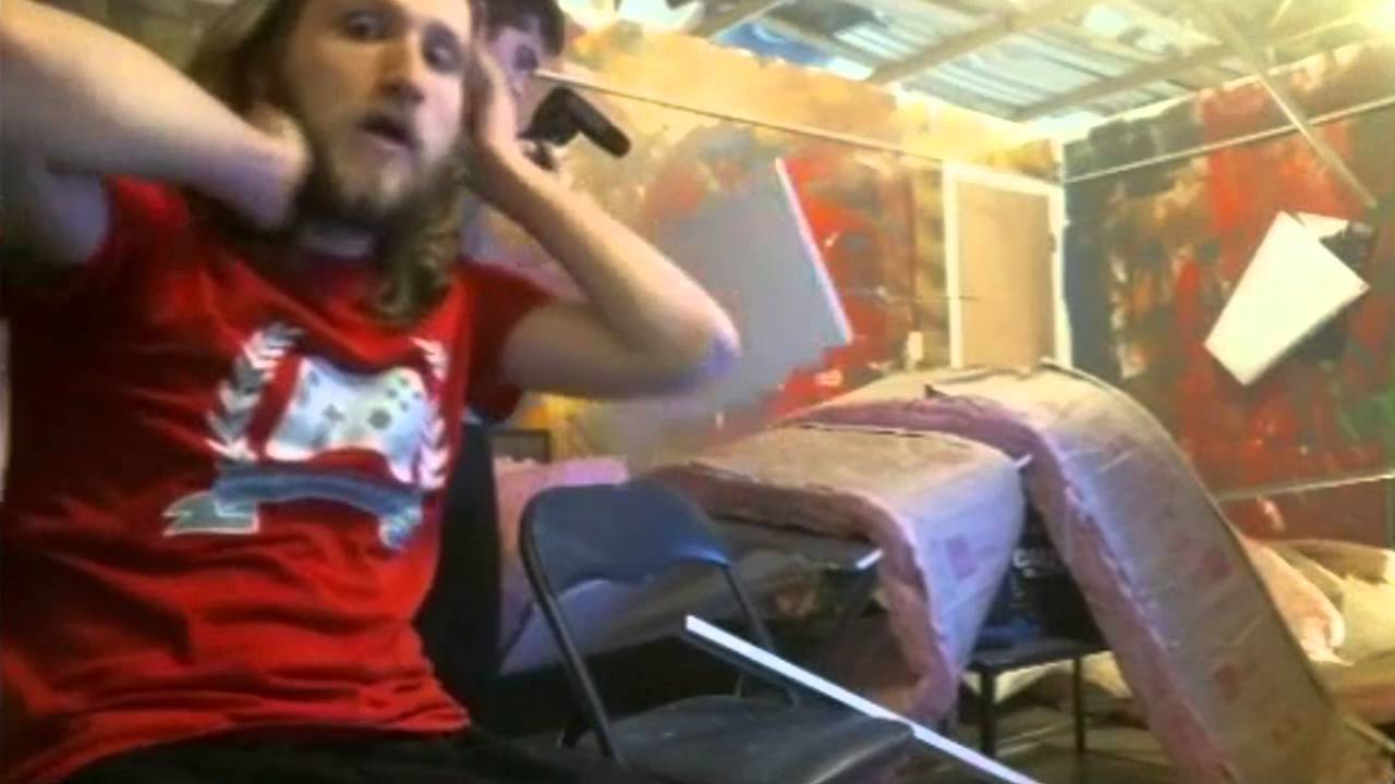 Psycho Dad Demolishes Gaming Room - YouTube