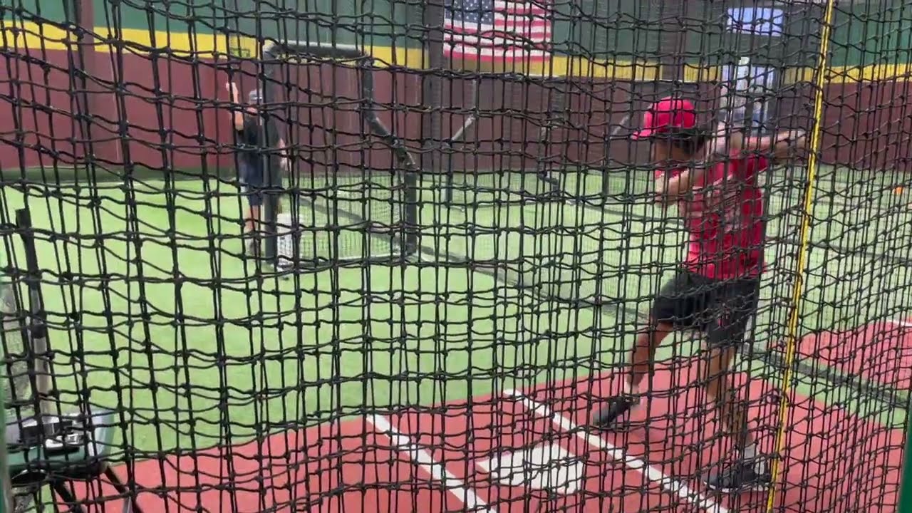 Ryan Morel (Citius Prep '25) Hitting in cages - YouTube