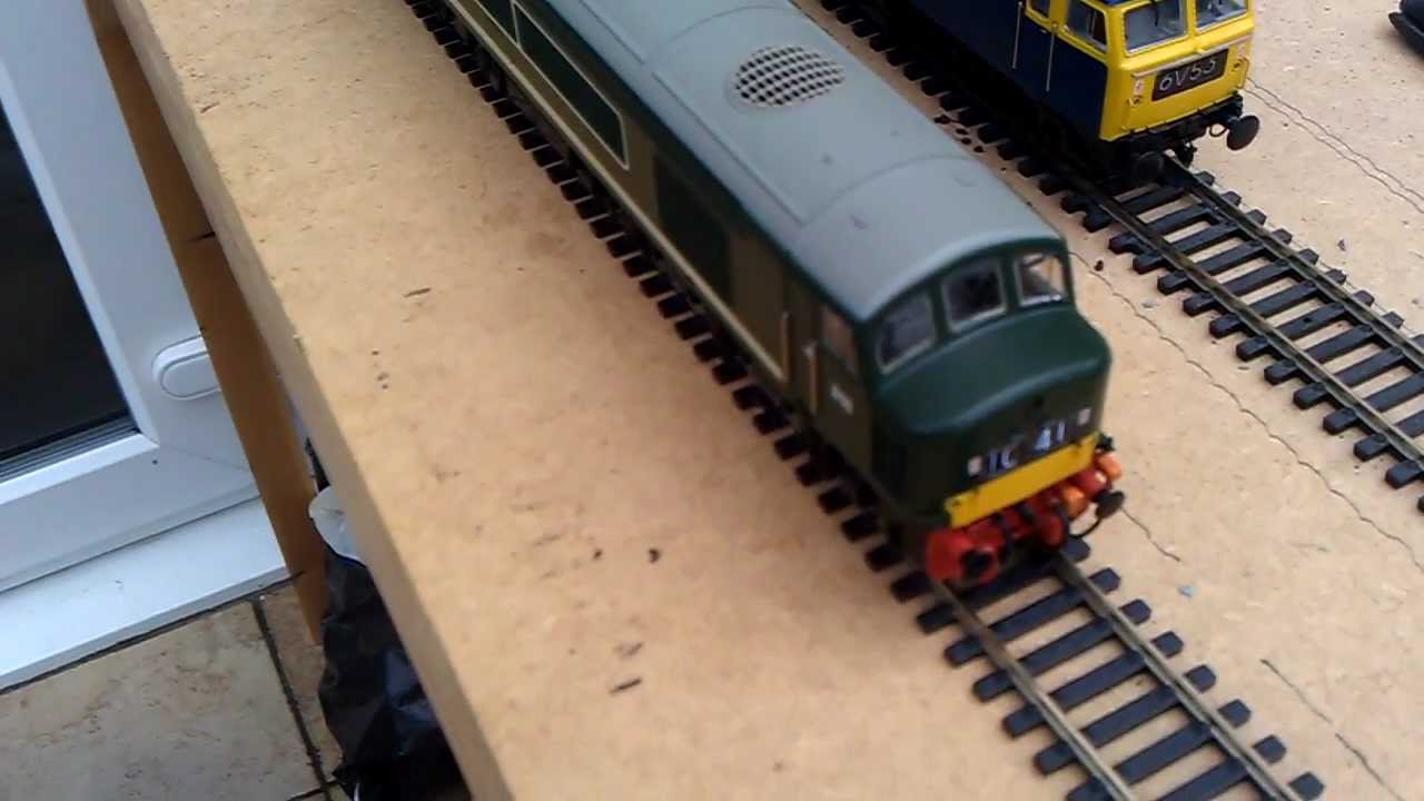 BACHMANN CLASS 45 REBLOWN WITH HOWES SOUND - YouTube