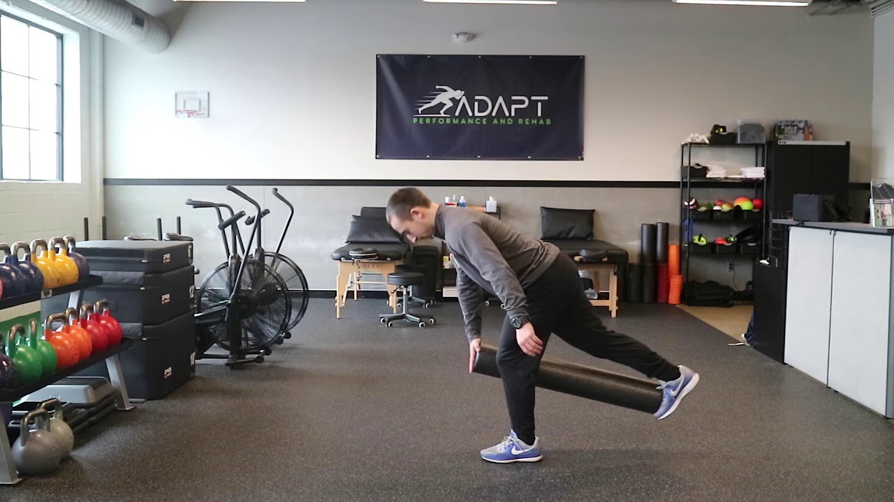 Single Leg RDL With Foam Roller - YouTube