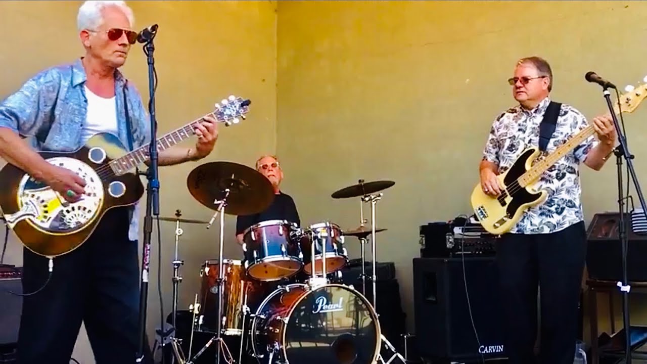Randall Dubis Trio closing out the set - YouTube