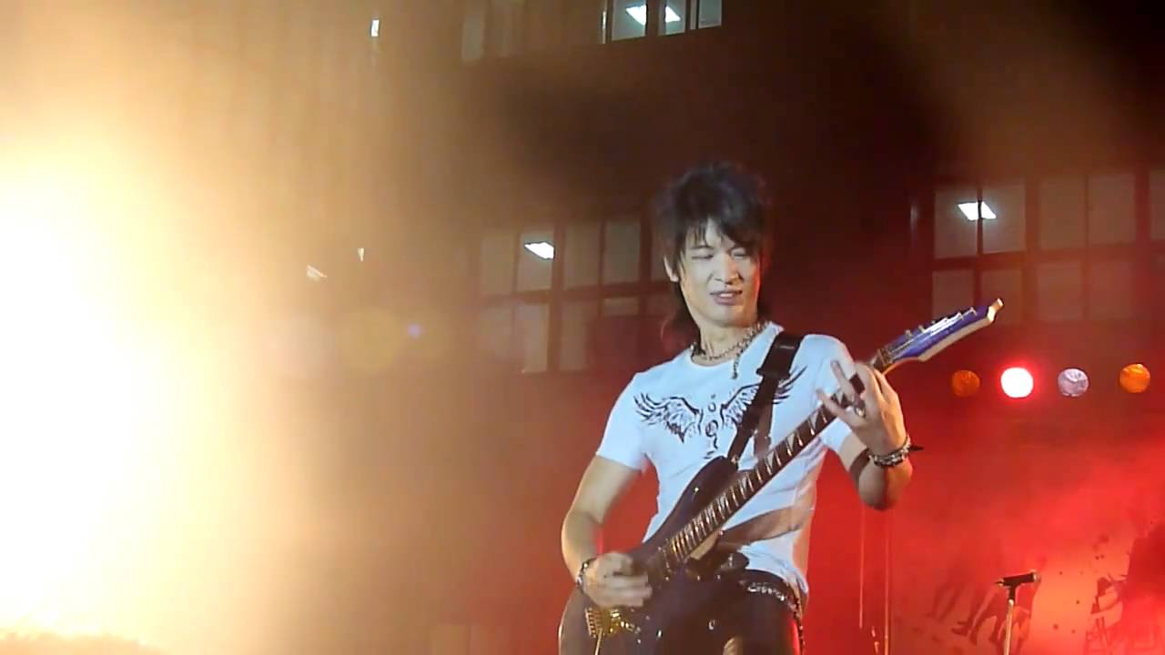 Marty Young _solo~Part04.MTS - YouTube