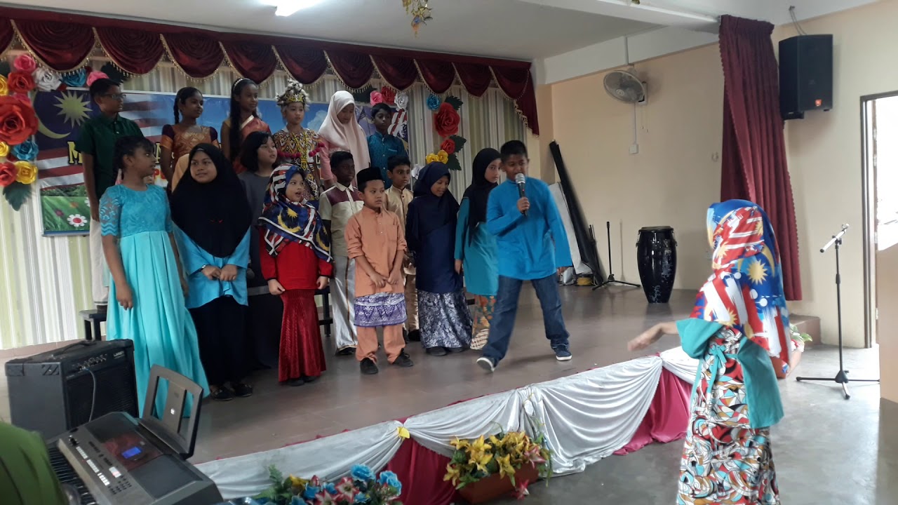 Koir dari 4 UKM SKTBI JB - YouTube