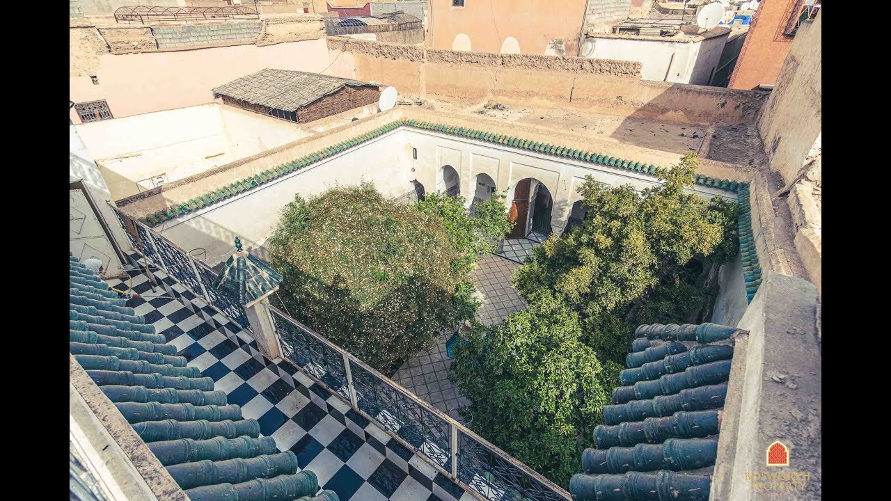 Goregous Old Riad to Restore Marrakech - YouTube
