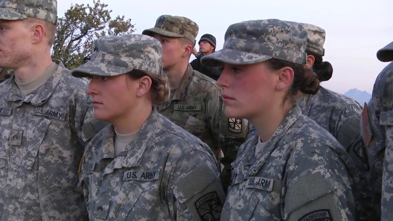 CWU ARMY ROTC Contracting Ceremony - YouTube