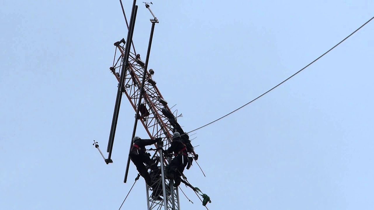 mastcraft, mast assembling with a helicopter - YouTube