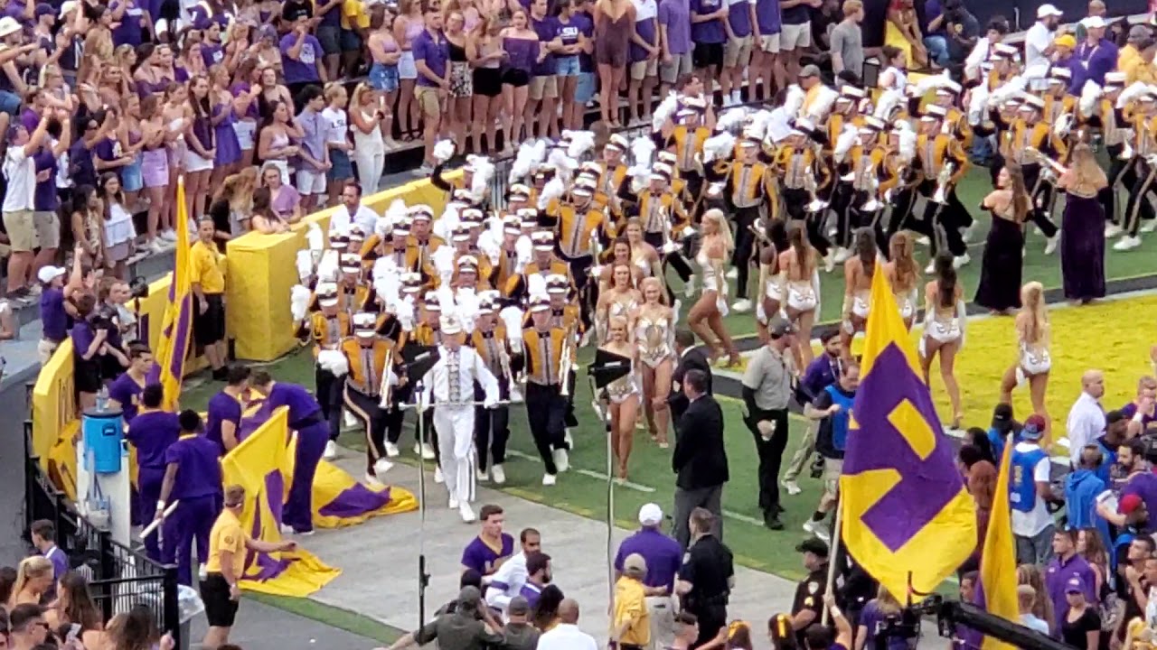 LSU - Team Entering Field - YouTube