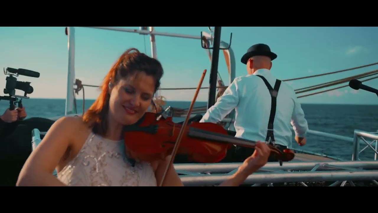 Sefa & Dr. Peacock - Symphony of Freedom (Pirates Bootleg) - YouTube