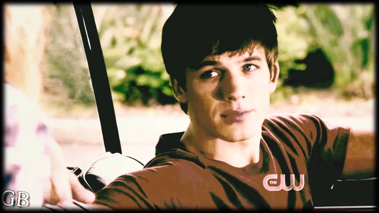 90210/GG/The OC (Teenage Dream Tonight) - YouTube