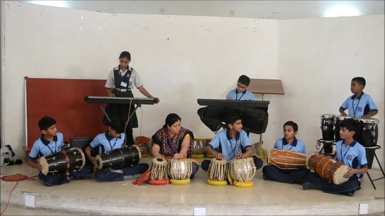 Euro Global Academy|| Teri Ladki Main|| Performed by VIII Students ...