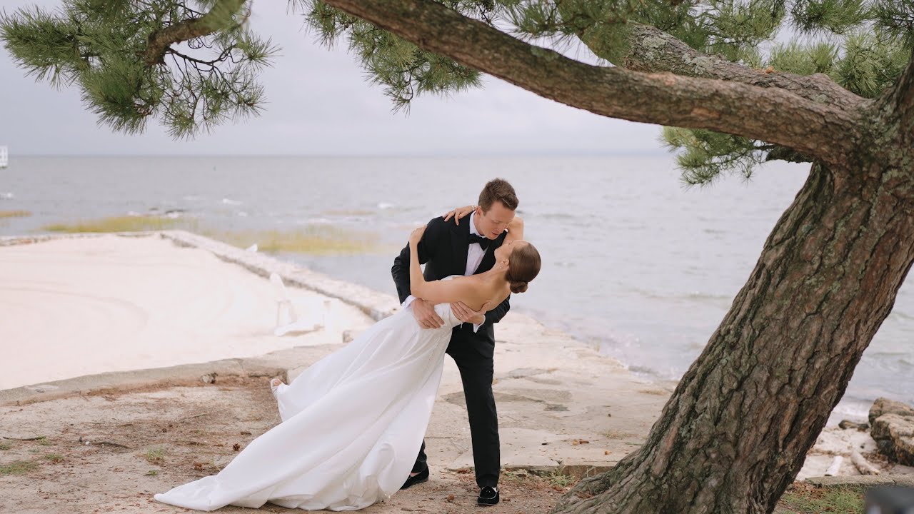 Megan & Noel | Preview - YouTube