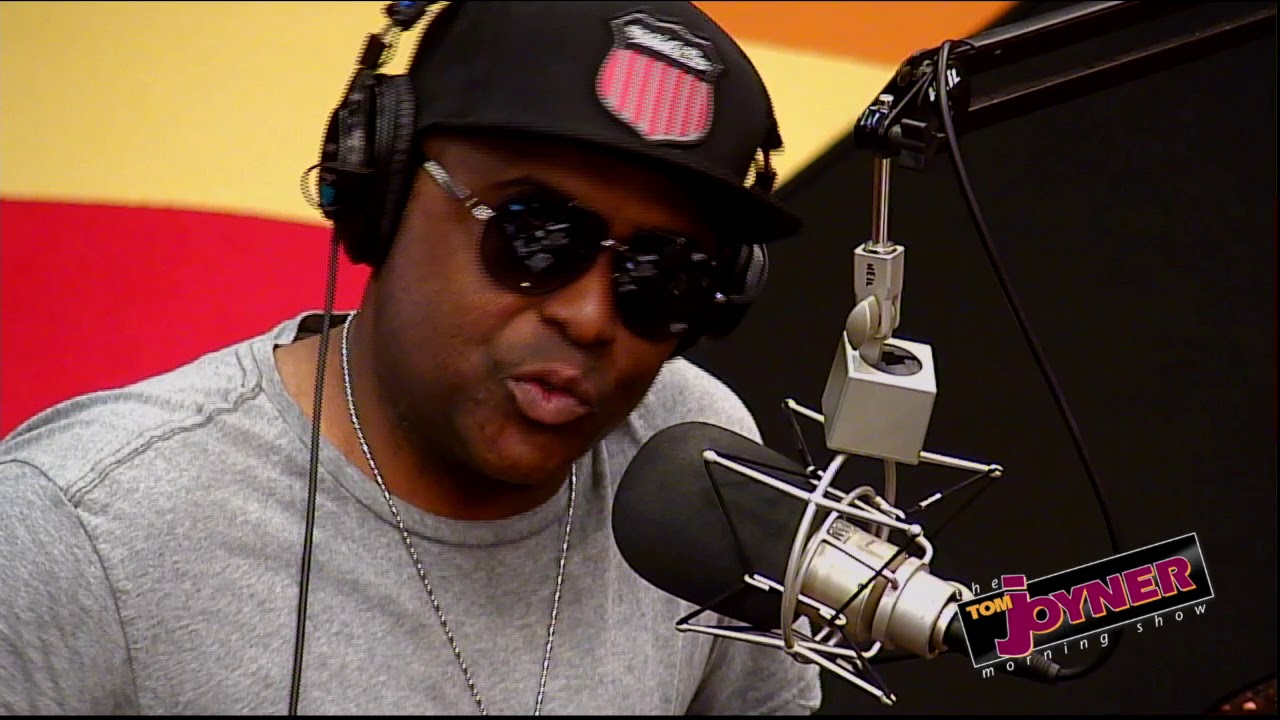 Comedian Alex Thomas talks with the Tom Joyner Morning Show - YouTube