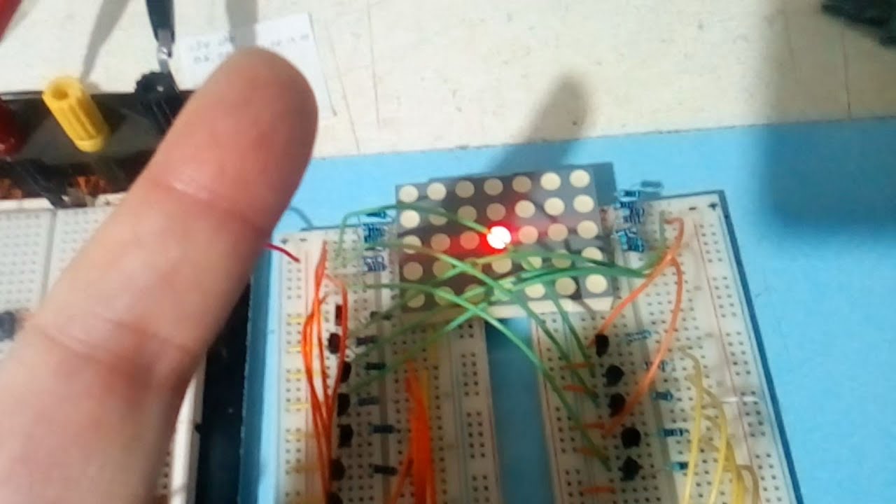 #144 AT28C16 EEPROM p5 - First 'DOT' on the Led Matrix - YouTube