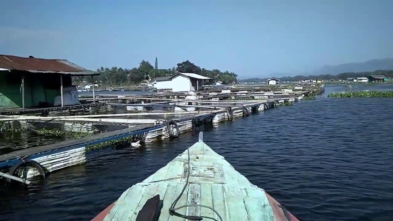 Kolam Apung Cikanoman Saguling - YouTube