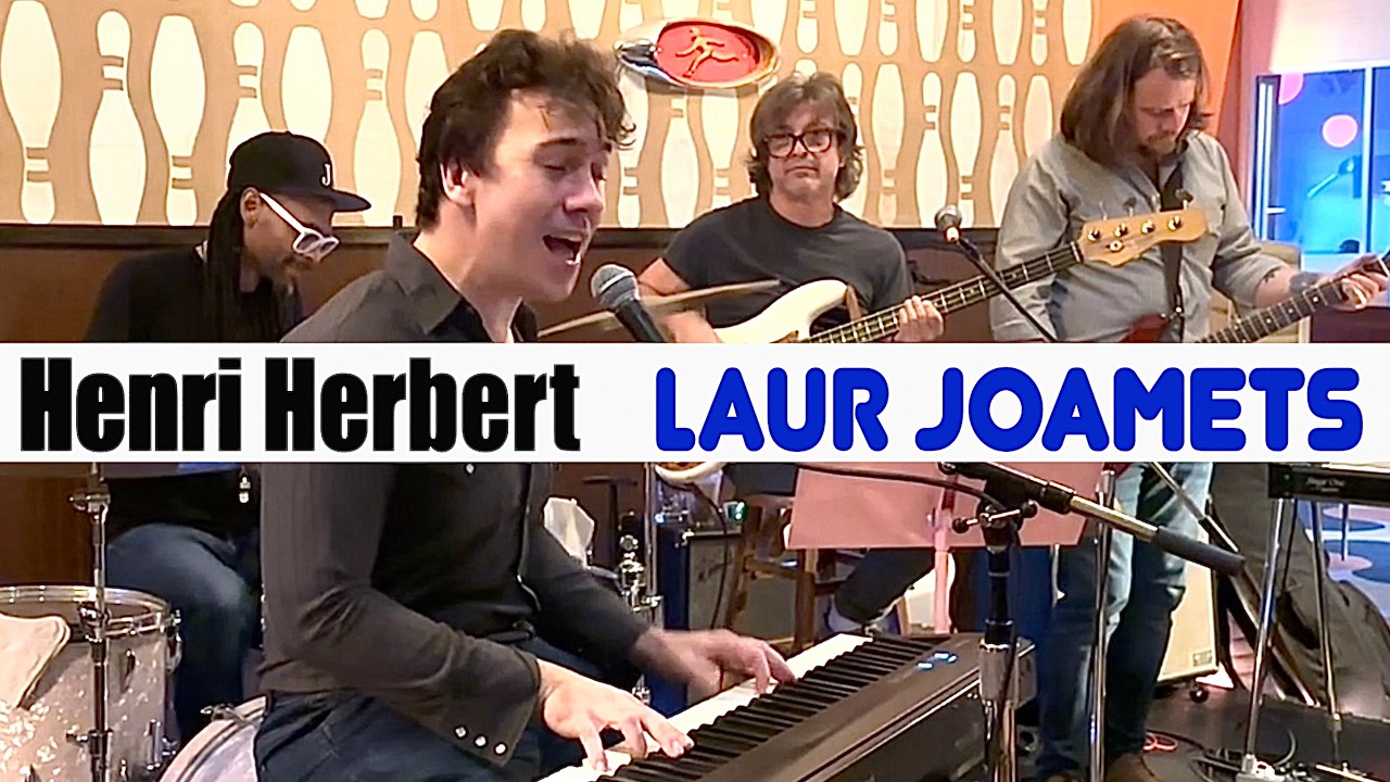 Laur Joamets (Sturgill Simpson) & Henri Herbert LIVE in Nashville - YouTube