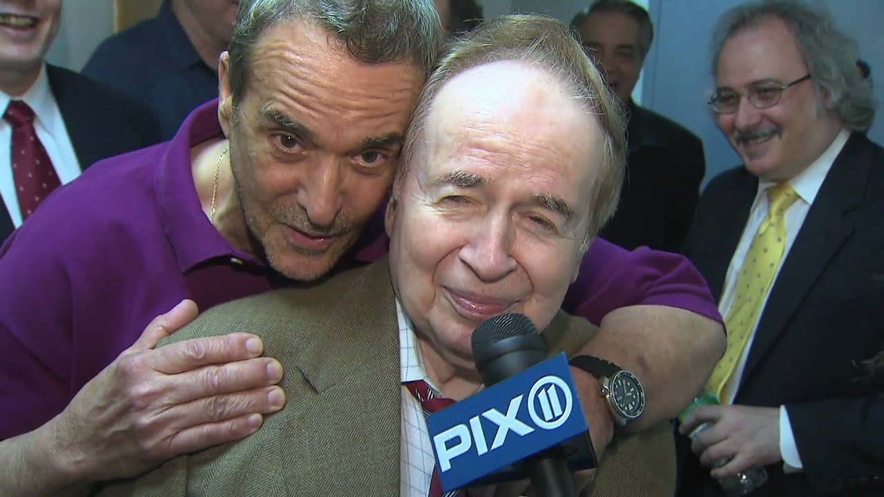 Teddy Smith Show airs music from all era - YouTube