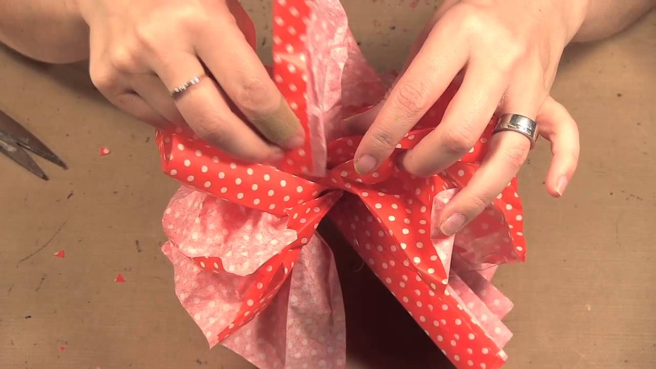 Ep. 1002 - Hazel and Ruby Pass the Tissue - YouTube