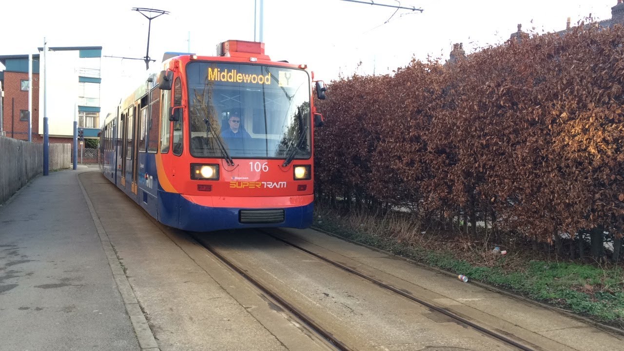 Stagecoach Supertram 106 arrives into Middlewood an Yellow Route ...