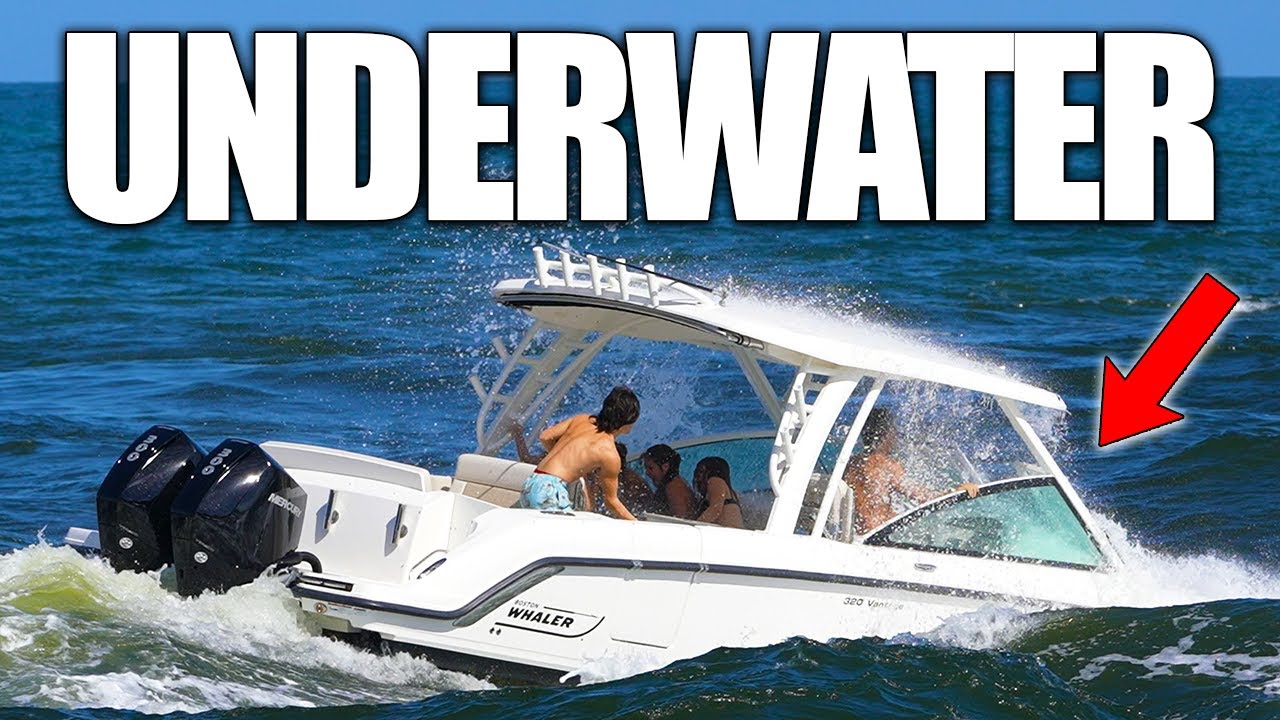 BOATS STRUGGLING AT HAULOVER INLET (HUGE WAVES) | DRONEVIEWHD - YouTube