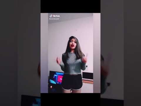 TiktOk Sexy Girls Dancing No Bra Challenge😍💦👙