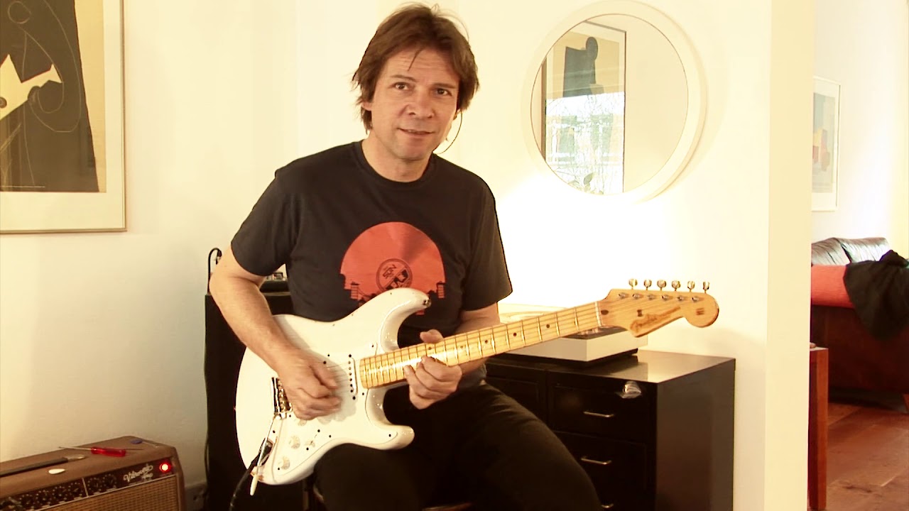 2013 Fender Custom Shop 1956 Stratocaster Relic, Part1 - YouTube