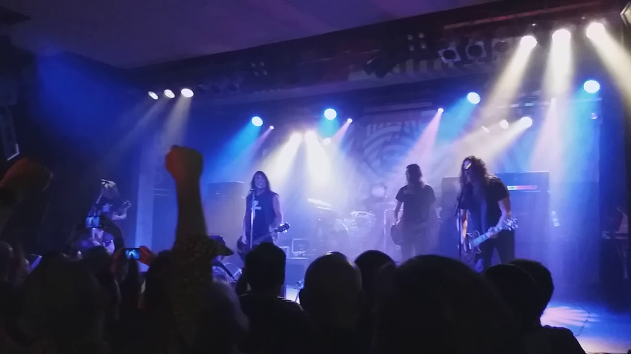 Monster Magnet - Dopes To Infinity Live 2019 - YouTube