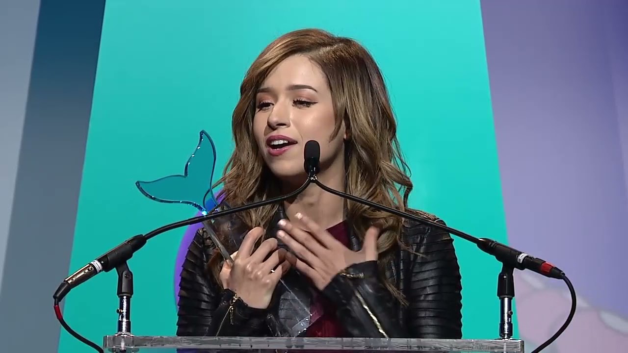 Pokimane made inspirational speech - YouTube