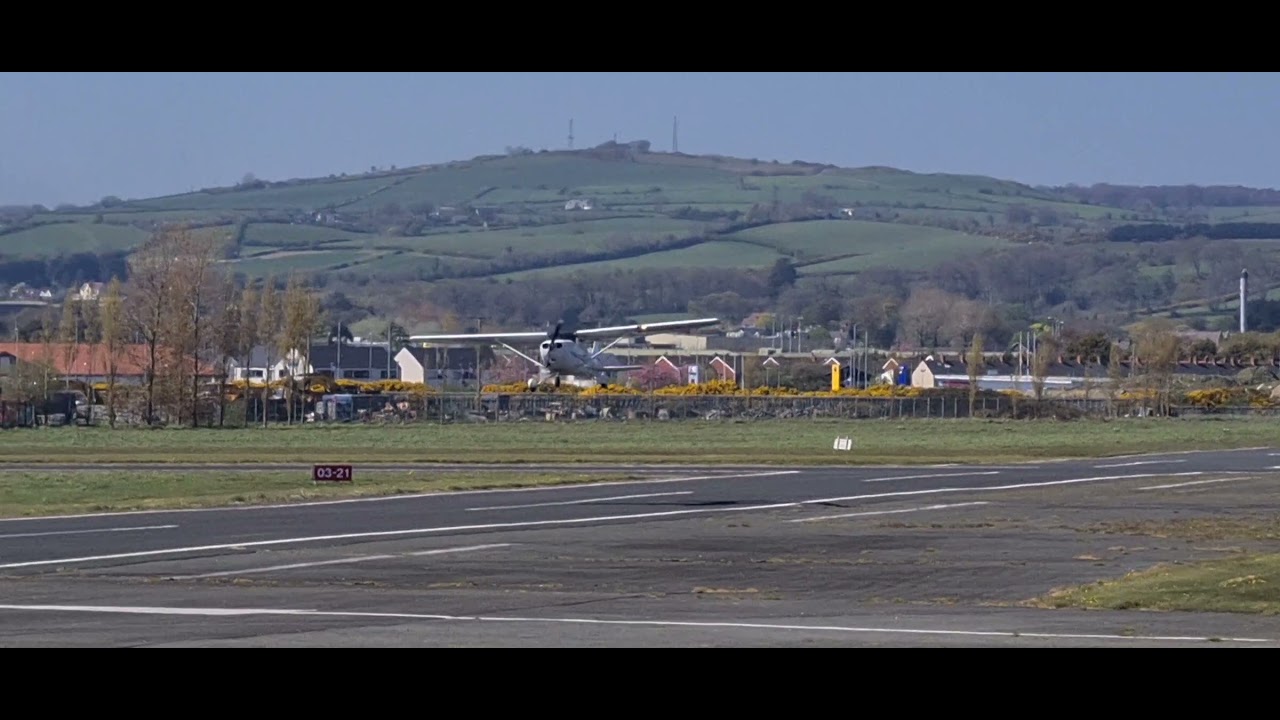 PLANE TAKES OFF AT NEWTOWNARDS AIRPORT (EGAD) - YouTube