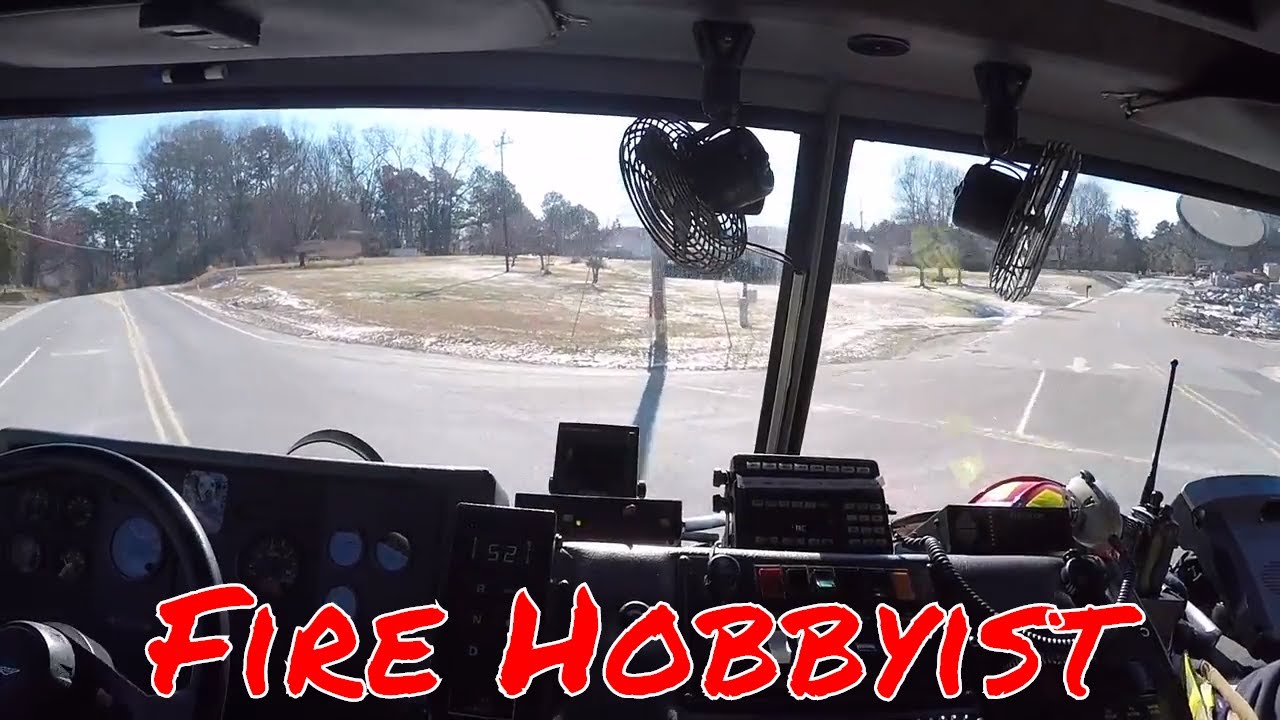 Engine Responding on Medical Call from Shopping Center [GoPro HD] - YouTube