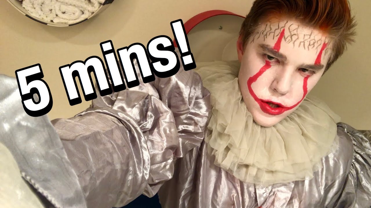 Quick & Easy Pennywise makeup tutorial! DIY - YouTube