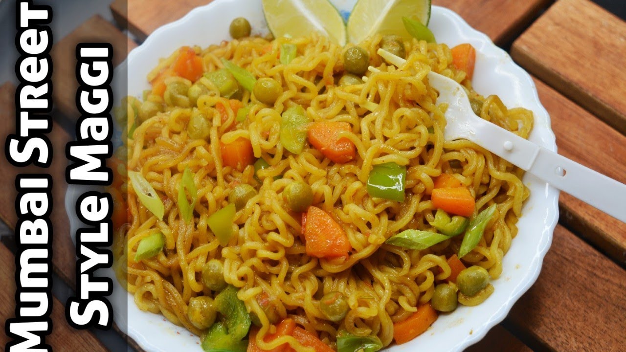 Mumbai Street Style Maggi Recipe |Veg Maggi| By Food Mania - YouTube